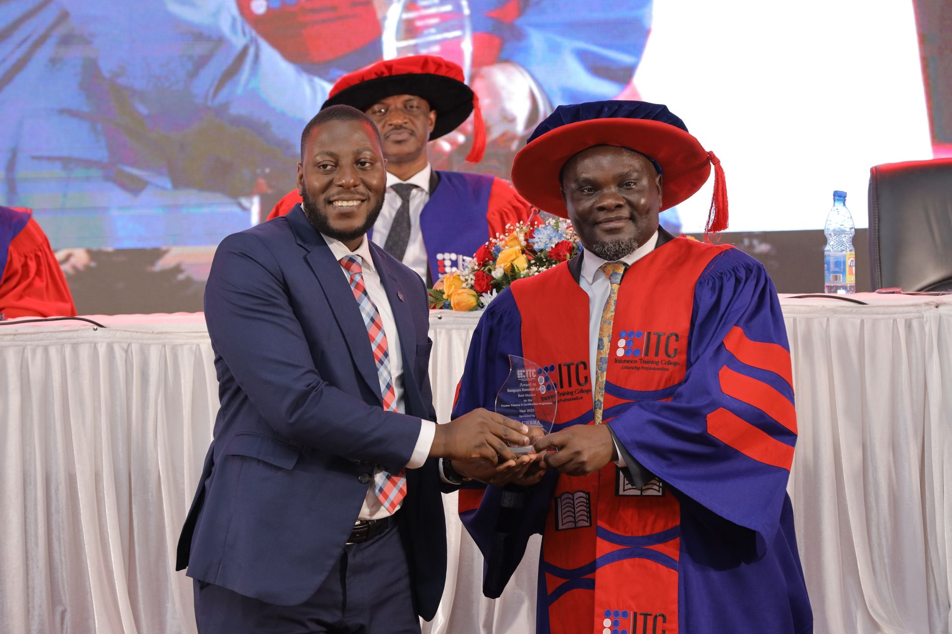 8th Graduation: Best Insurance Students awarded | Insurance Training ...